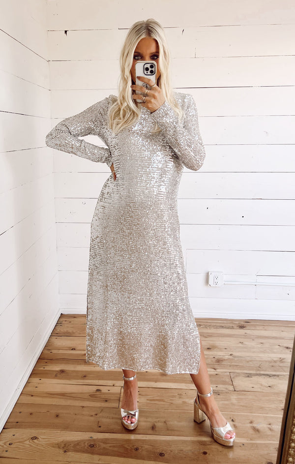 Maddison Dress ~ Platinum Sequins – Show Me Your Mumu
